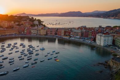 Vacanze a Cariati: la spiaggia Bandiera Verde del borgo marinaro della ...