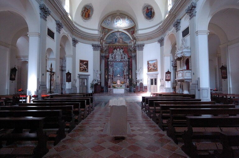 Visitare Tarcento "La Perla del Friuli": castello, passeggiate, cascate ...