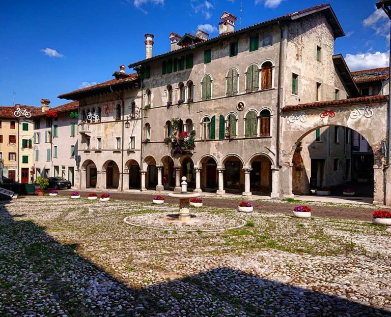 10 cose da vedere a Feltre il "Borgo Verticale" situato nel Parco ...