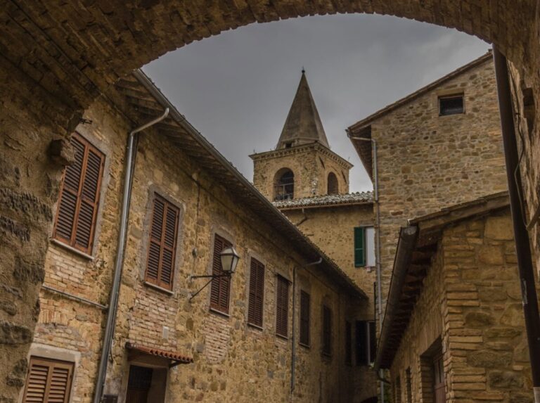 7 cose da vedere e da fare a Bettona, "Il Balcone panoramico dell'Umbria"