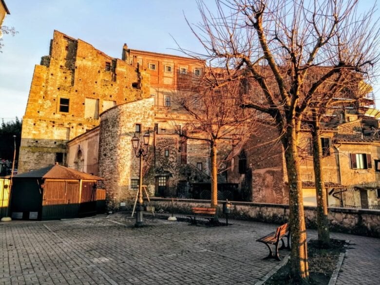 Visitare Giove: 5 cose da vedere in uno dei borghi medievali più belli ...