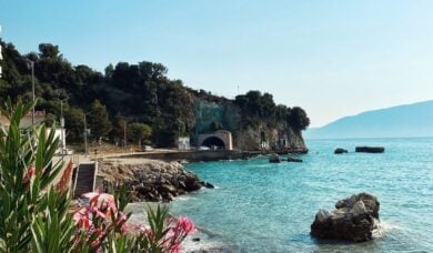 Vacanze a Valona: cosa vedere e cosa fare nella città più antica e ...