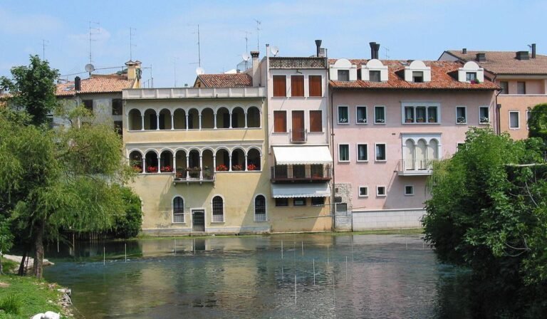 Visitare Sacile: cosa vedere e cosa fare nel "Giardino della Serenissima"